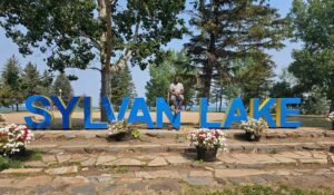 10 Best Small Towns In Alberta To Visit | Alberta Tourist