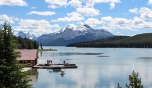 Discove The 15 Best Lakes In Alberta To Visit | Alberta Tourist